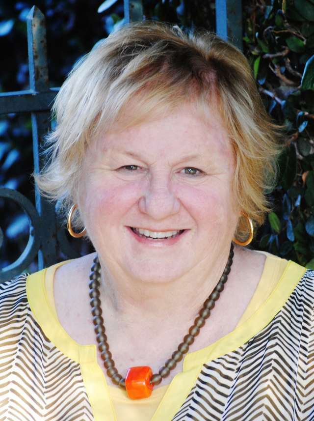 Hank Zipzer: The Cow Poop Treasure Hunt — Review & Giveaway – Rosi ...